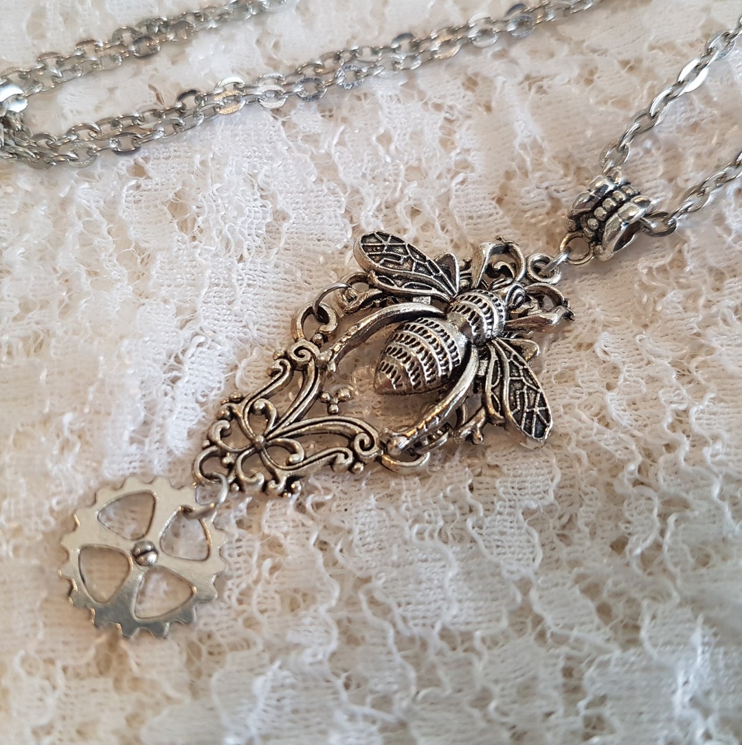 Gothic Bee Insect With Cogs and Gears Filigree Steampunk Charm Pendant ...