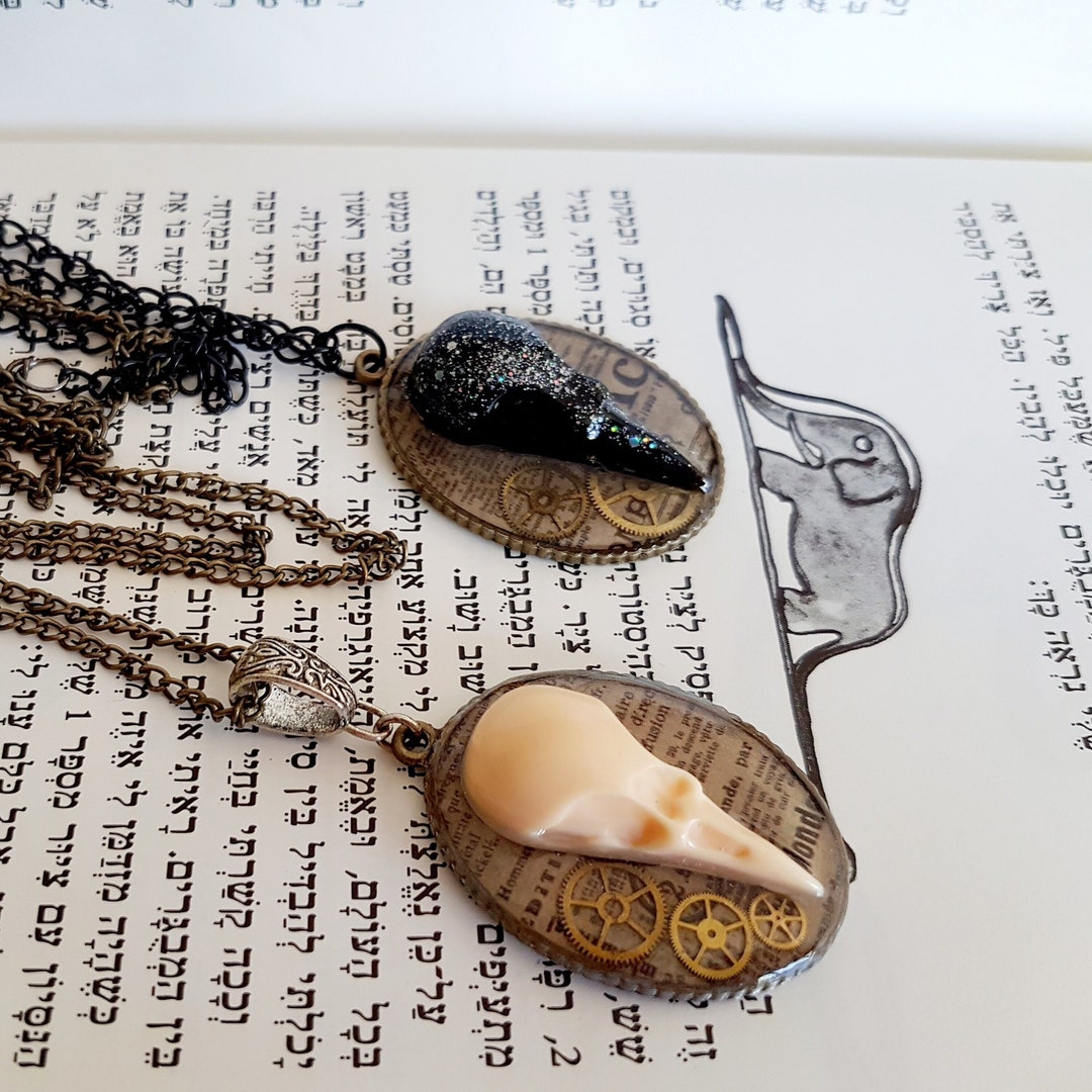 Gothic Raven Bird Skull Resin Cog Gear Steampunk Charm Pendant Necklace ...