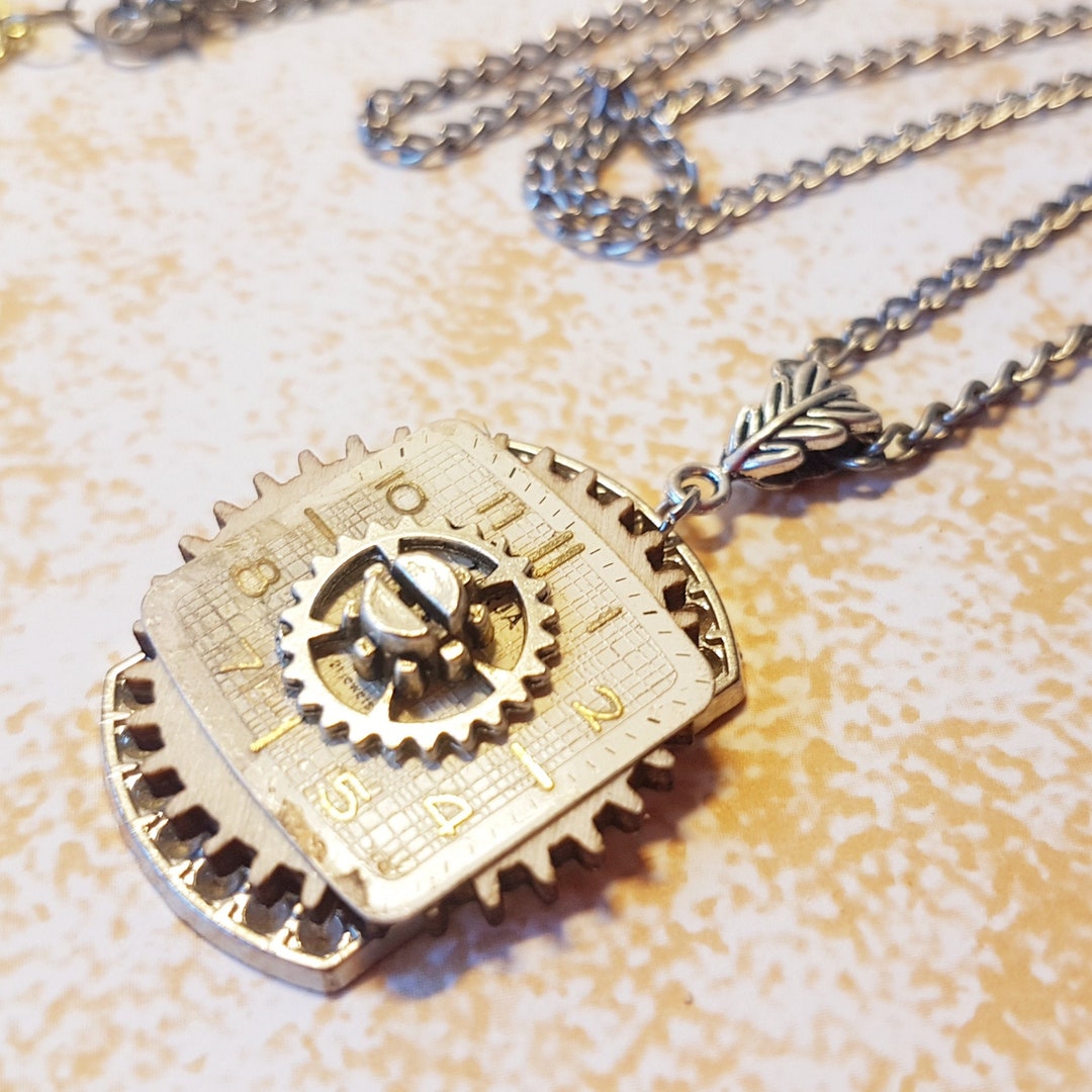 Original Steampunk Cogs and Gears Watch Clock Dial Face Charm Chain ...