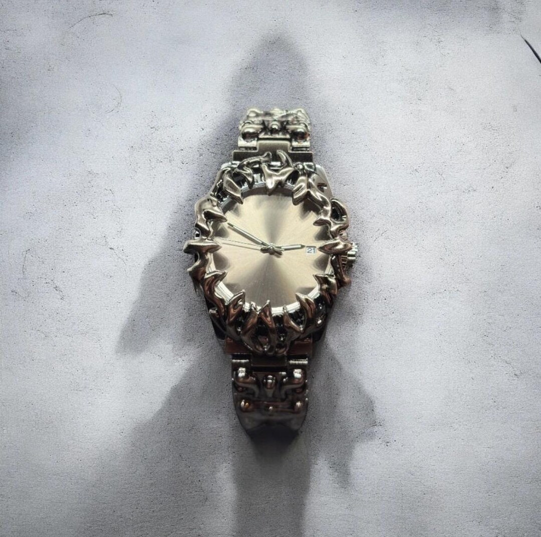 Chrome Spike Opium Gothic Style Watch, Y2K Alien Style Quartz, Unique ...