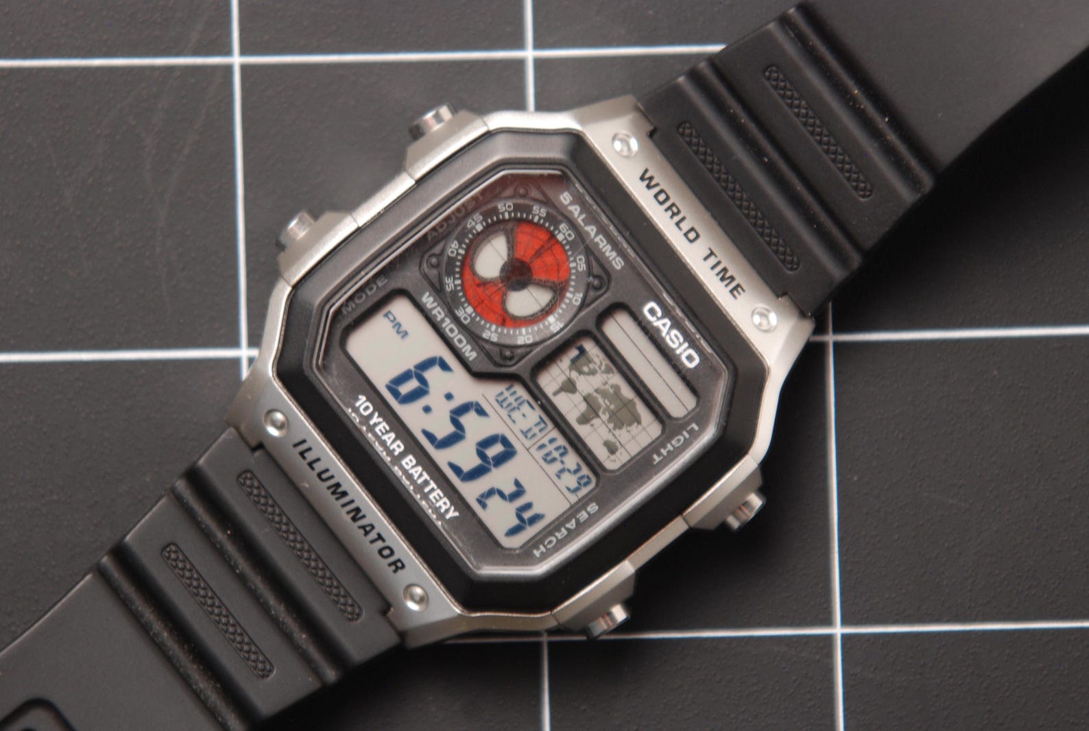 Spider Man - Casio Royale Mod (AE-1200) Silver Case, World Time - Etsy