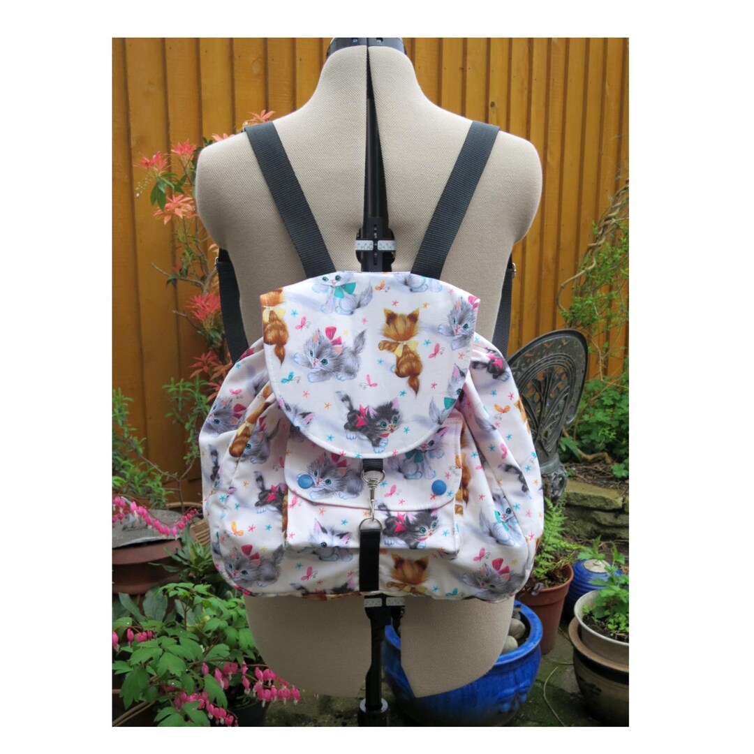 Kitten Backpack With Front Cargo Pocket and Pink Lining Cat Bag UK ...