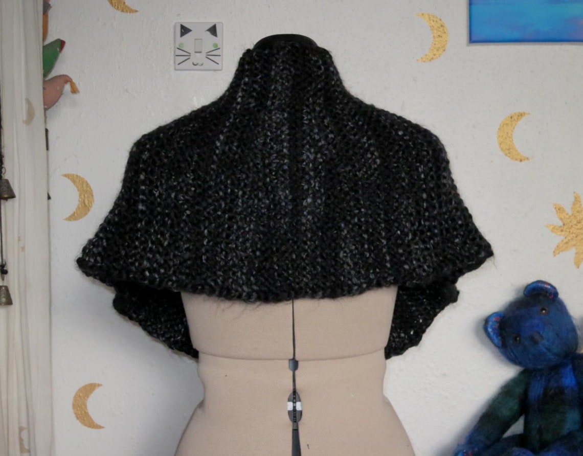 Ode to Outlander Hand Knit Capelet Wool Shawl Knitted in Gypsy - Etsy
