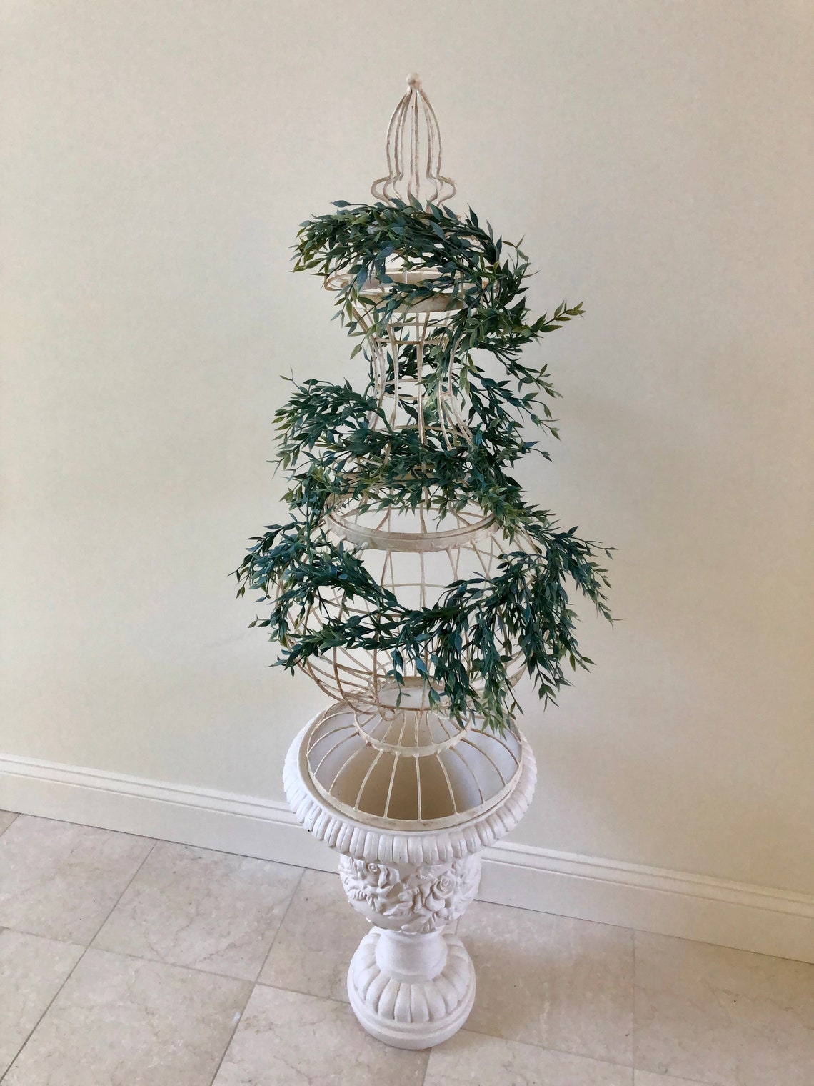 Shabby Vintage Large Metal Topiary Frame - Etsy