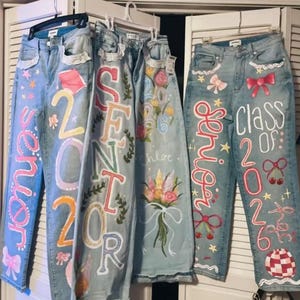 Custom Jeans (hand Painted) - Etsy