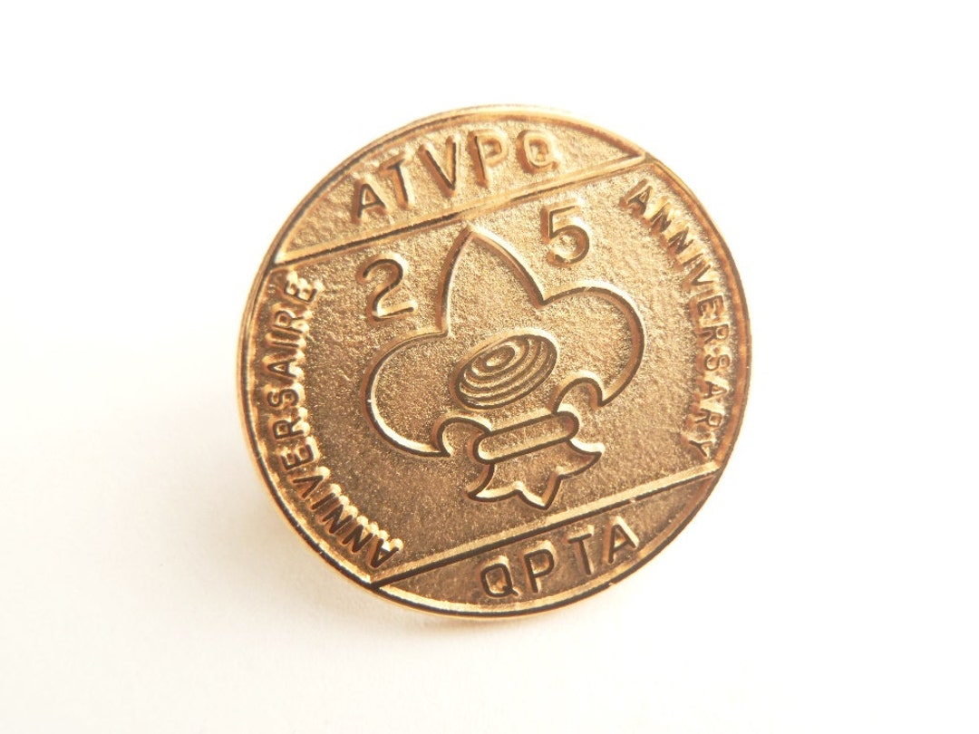 Vintage Lapel Pin QPTA Quebec Provincial Trapshooting Assoc. - Etsy