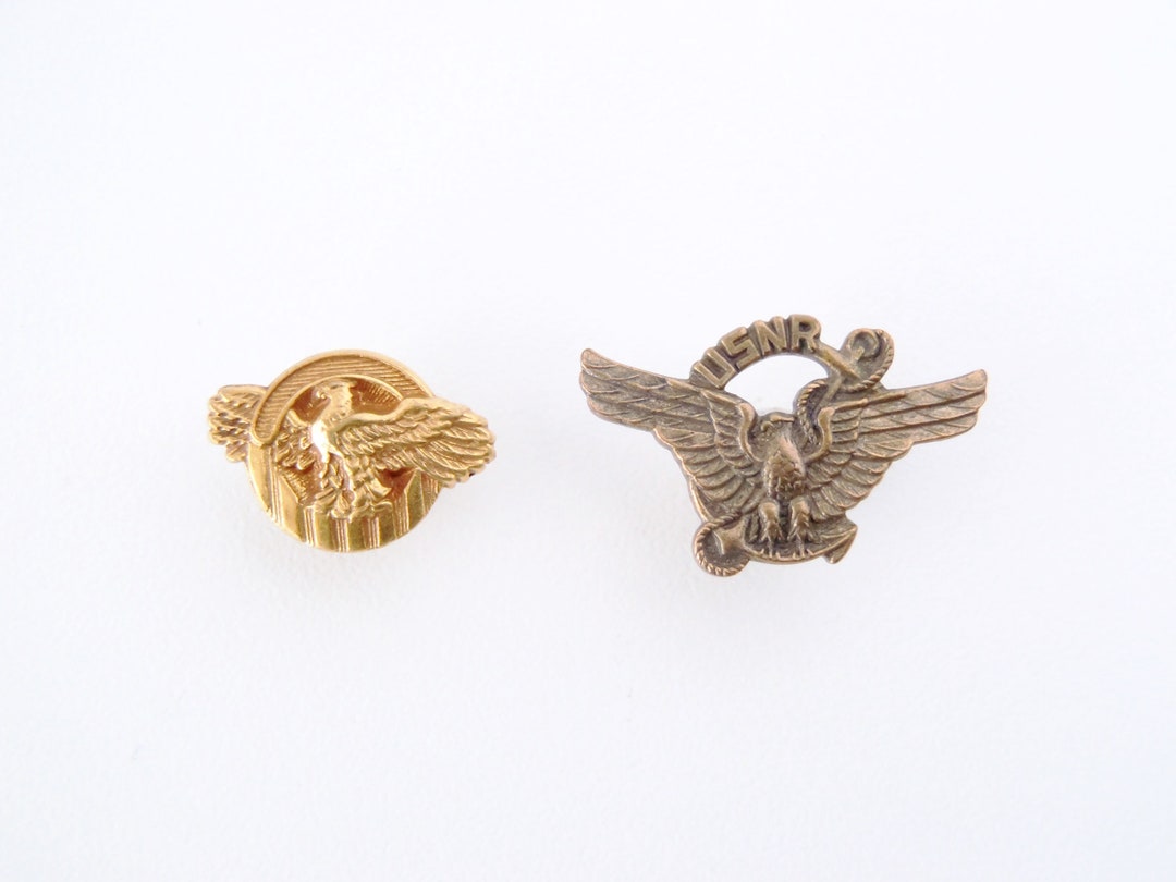 Vintage Lot of 2 WWII Era Eagle Pins or Buttons— "ruptured Duck" Lapel ...