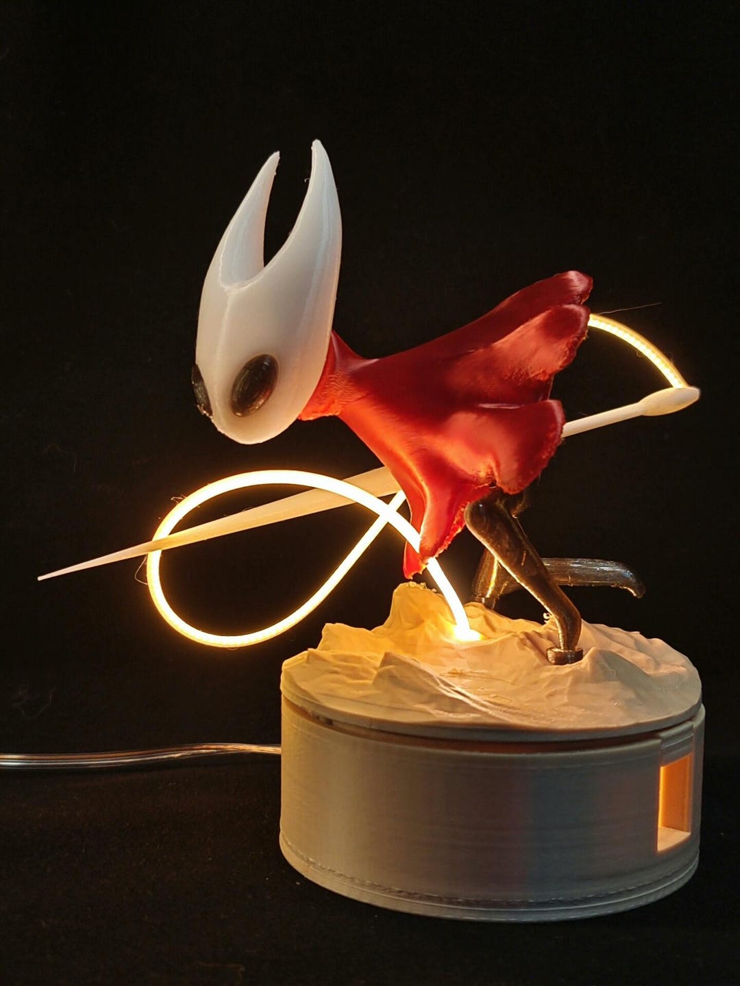 3D Printed Hornet Night Light Inspired by Hollow Knight Silksong. - Etsy
