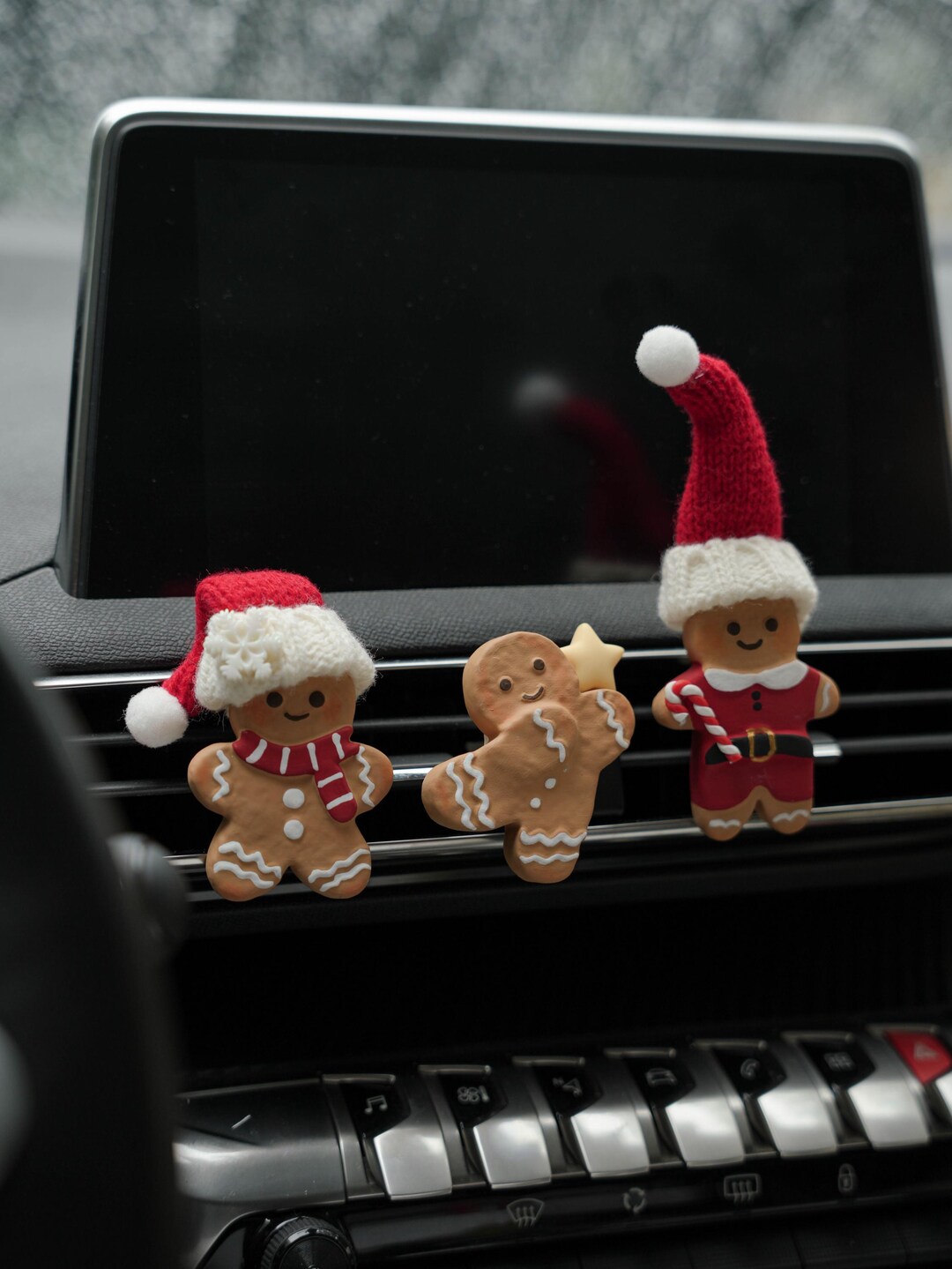 Cute Gingerbread Man Car Diffuser Charm: Christmas Ornament With ...
