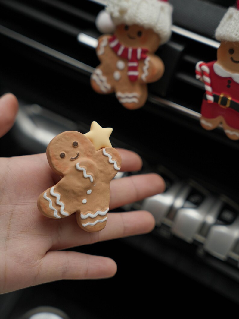 Cute Gingerbread Man Car Diffuser Charm: Christmas Ornament With ...