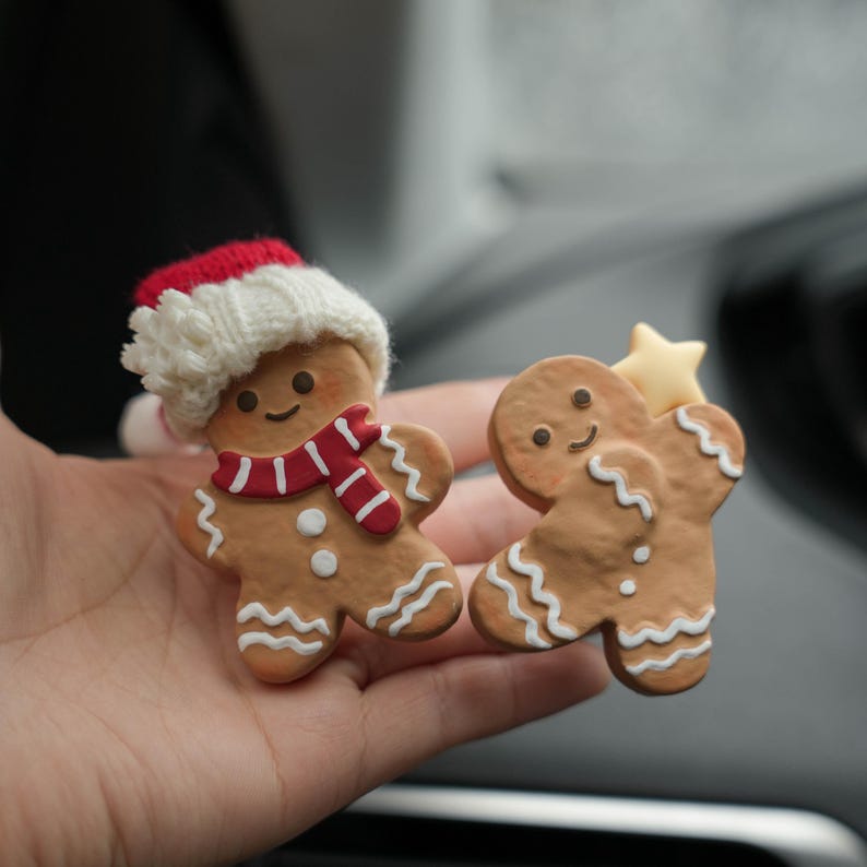 Cute Gingerbread Man Car Diffuser Charm: Christmas Ornament With ...