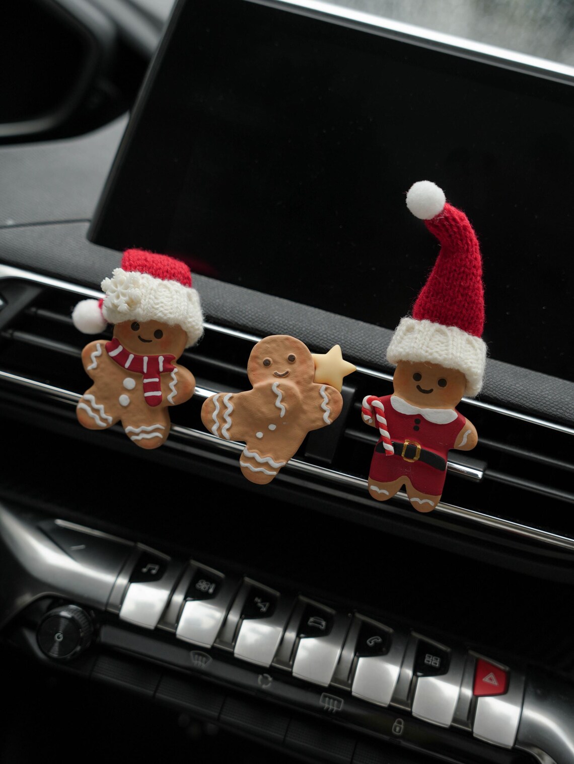 Cute Gingerbread Man Car Diffuser Charm: Christmas Ornament With ...