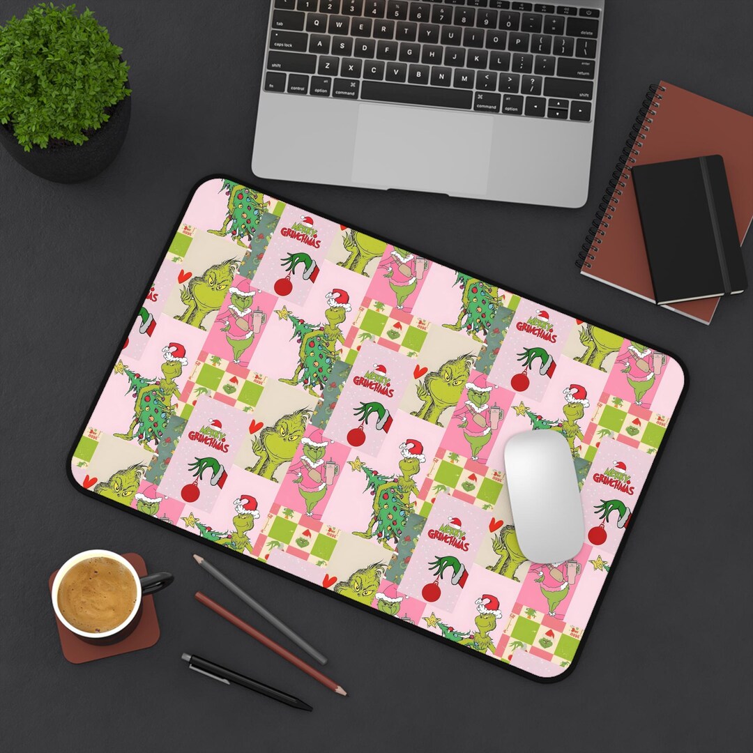 Grinch Christmas Desk Mat - Etsy Canada