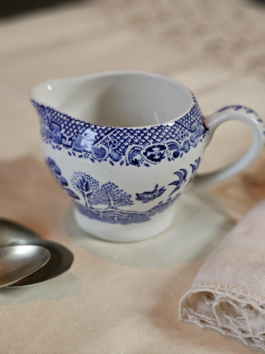 Vintage Barratts Staffordshire Blue & White Willow Pattern Jug – Milk ...