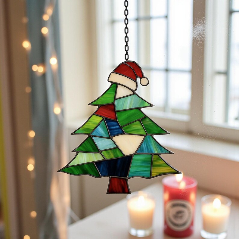 Christmas Tree Stained Glass Pattern: DIY Holiday Suncatcher Ornament ...