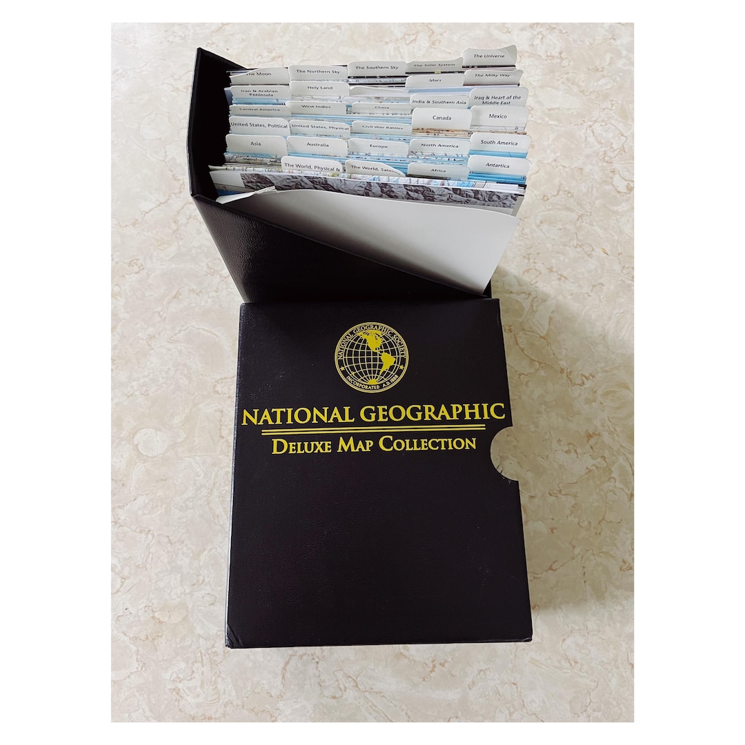 National Geographic Deluxe Map Collection and Shelf Case 30 Maps - Etsy