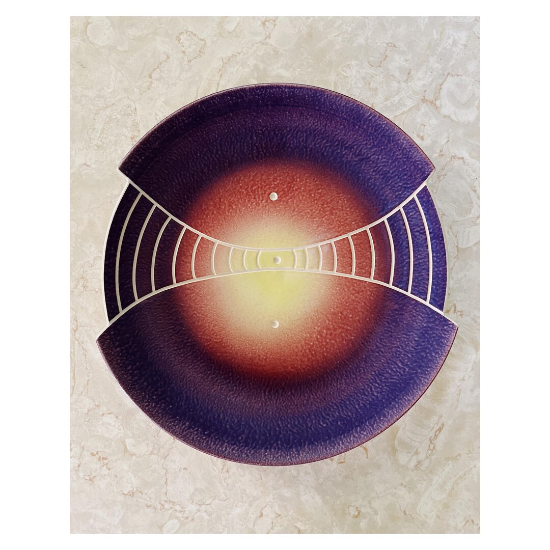 Wayne Bates Postmodern Studio 90's Sgraffito Carved Plate - Etsy