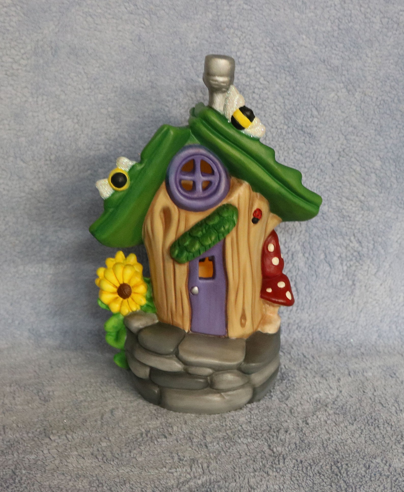 Bumble Bee House Ceramic Hand Painted Garden House Ceramic - Etsy