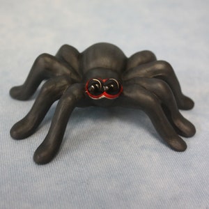 Black Spiders, Hand-painted Ceramic Spiders, Spiders With Red Eyes ...