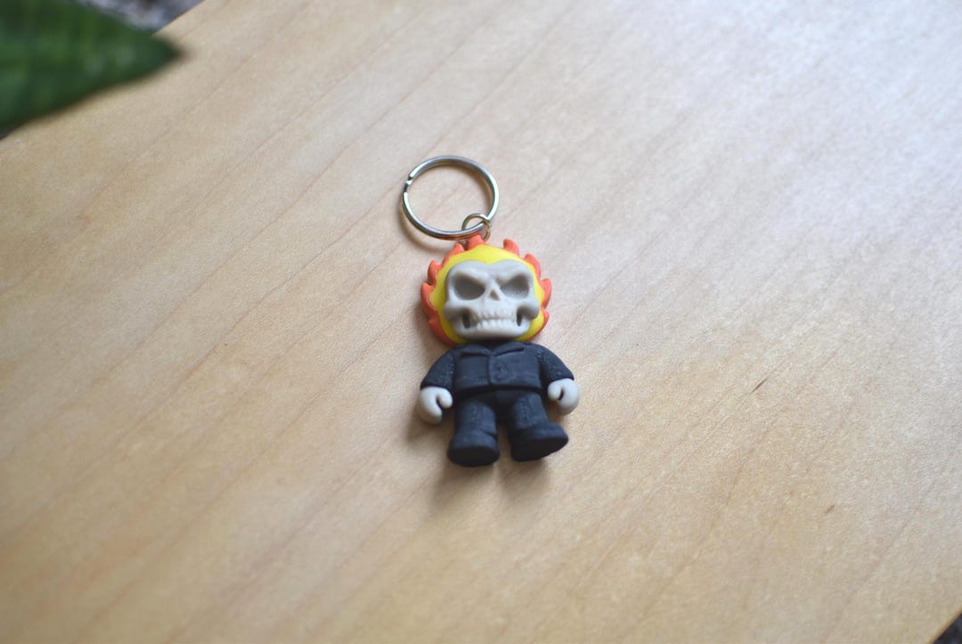 Flame Skull Keychain – Flexible Gothic Horror Keyring 3D Printed - Etsy