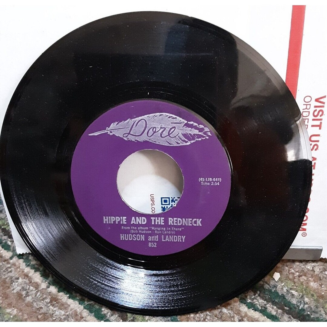 Hudson and Landry Hippie and the Redneck - Top Forty Djs 45 Record 1971 ...