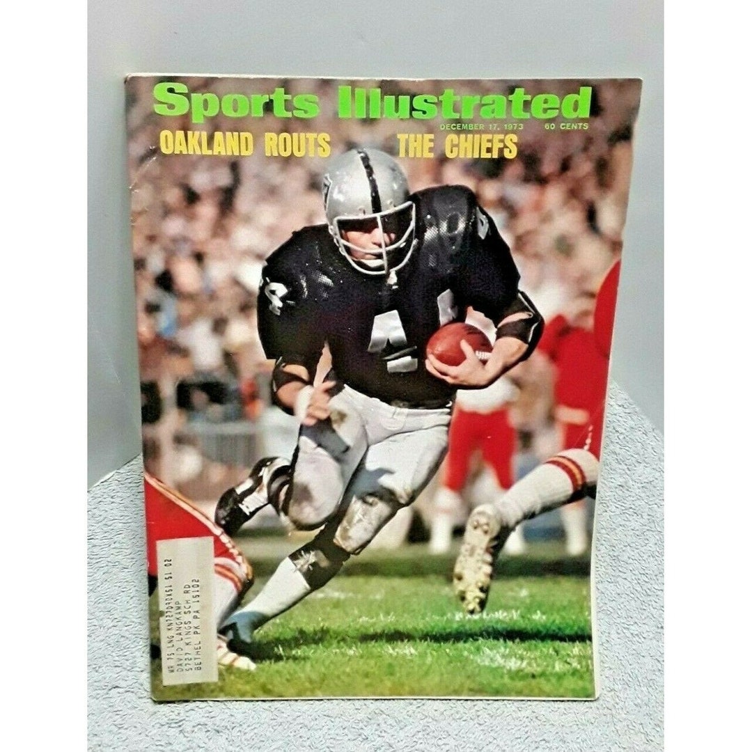 Sports Illustrated December 17 1973 Marv Hubbard Oakland Raiders Rick ...