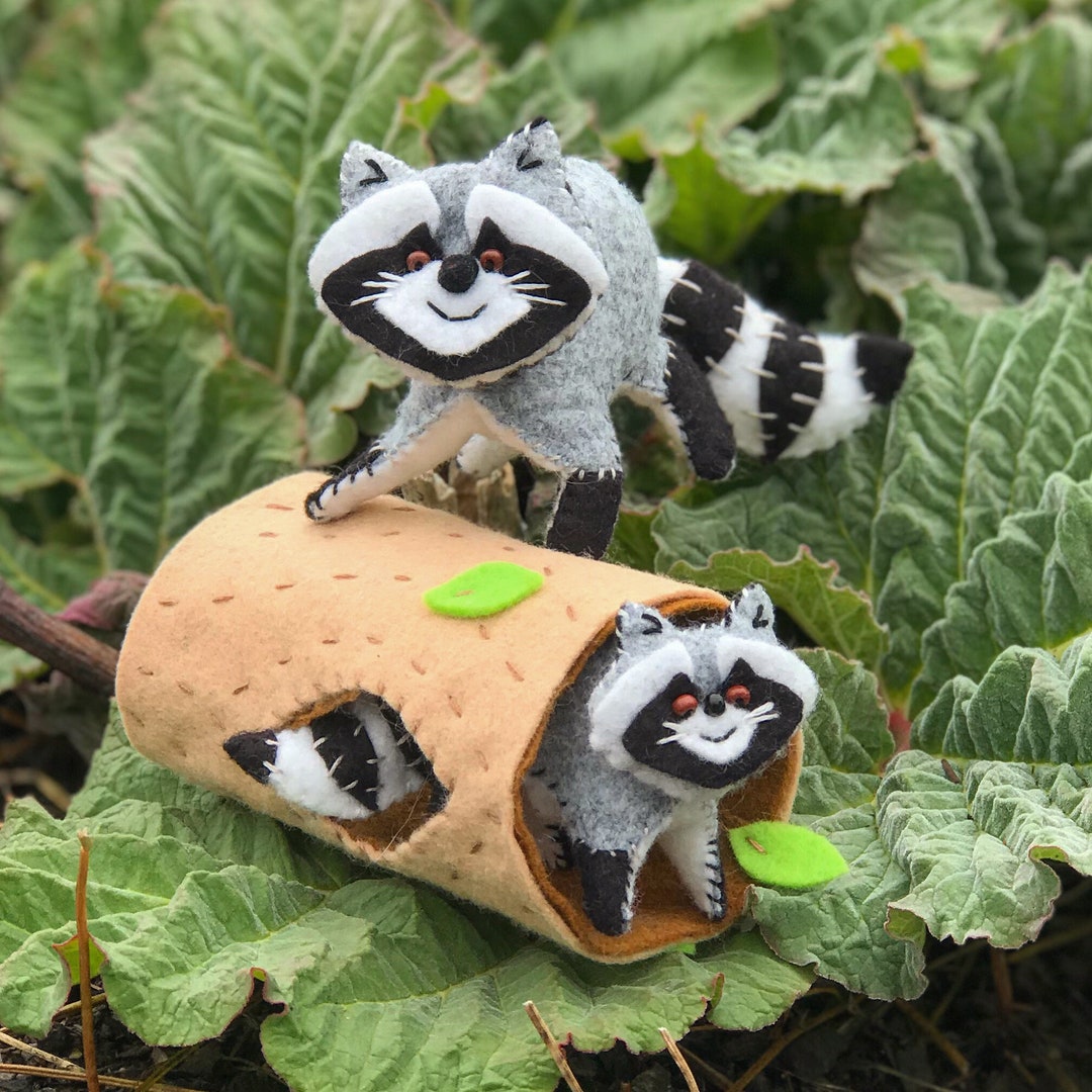 Raccoons Sewing Kit, Felt Raccoon Craft Kit, Masked Bandits, Raccoon ...