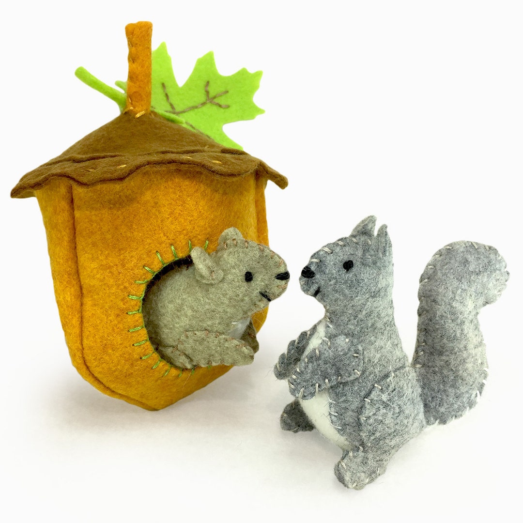 Squirrels Sewing Kit, Felt Animal Craft Kit, Felt Squirrel Ornament ...