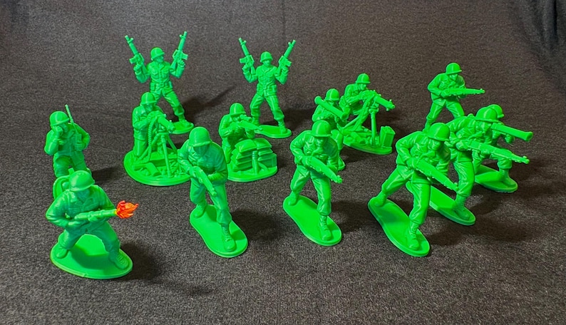 Classic Green Army Men, Reinvented, Slightly Bigger, Better Poses and ...
