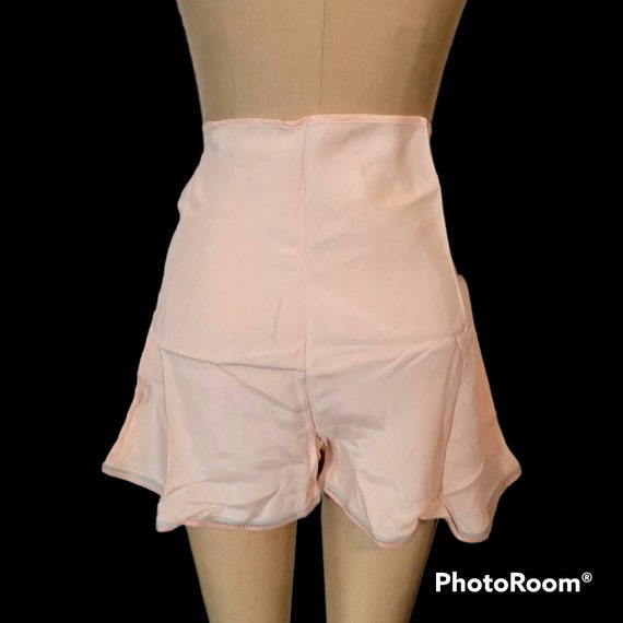 Vintage 1930s 20s to 30s Silk Tap Pants. Old Stock. A… - Gem