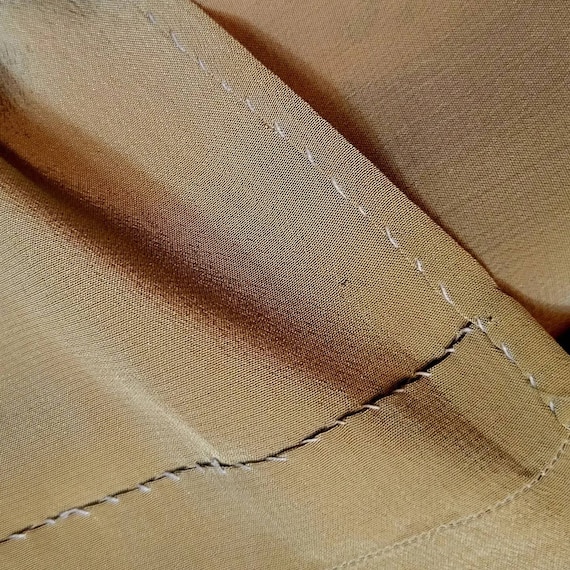 1920s Pongee Silk Bohemian Tunic. Hand Smocked. Bohem… - Gem