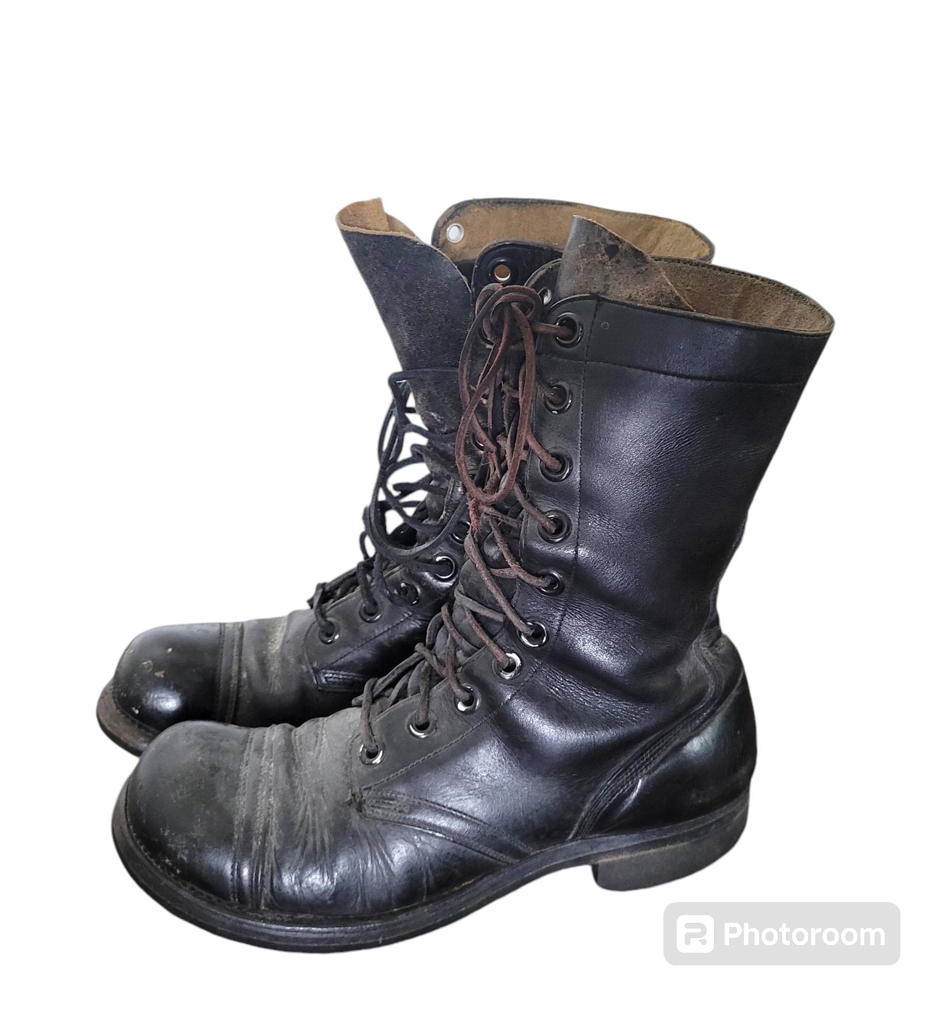 Vintage Dated 1959 GJ (genesco) Combat Army Boots. Cap Toe Vintage Dated 1959 GJ (genesco) Combat Army Boots. Cap Toe