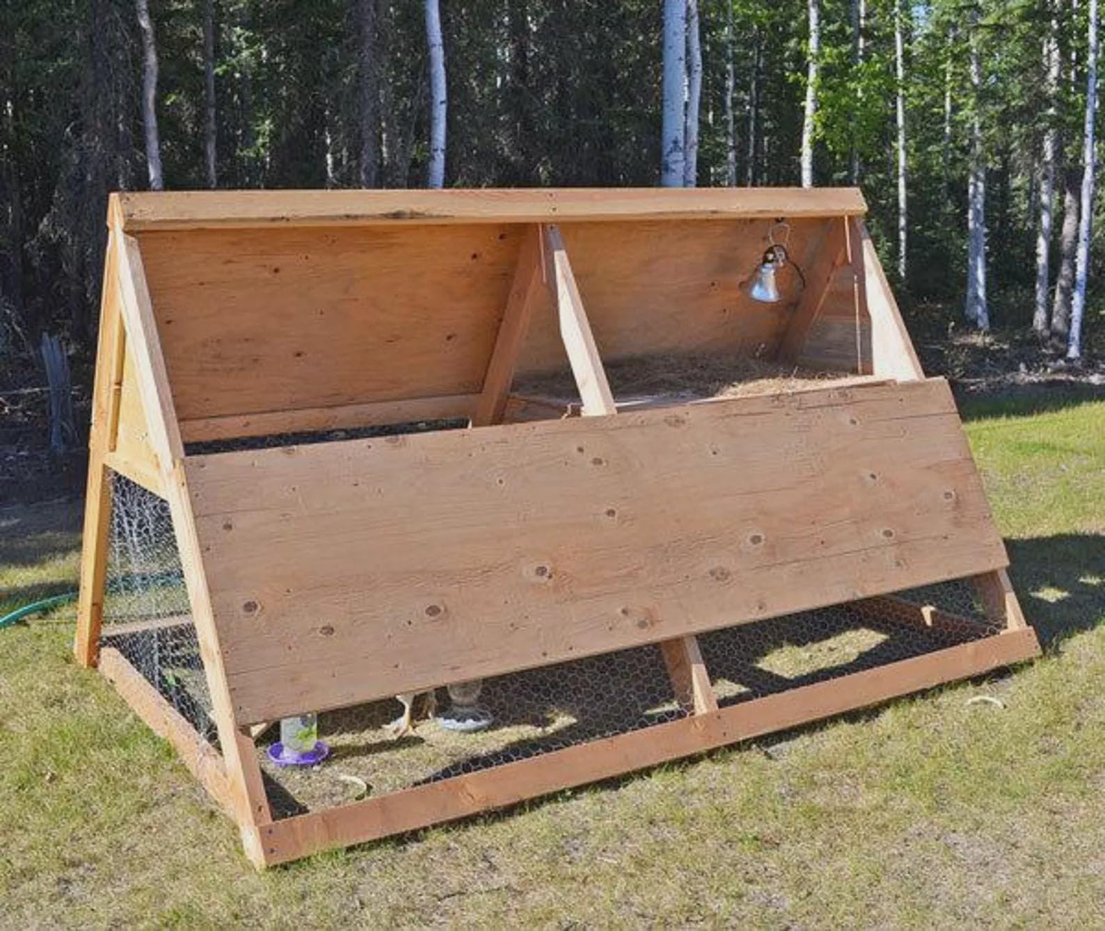 Mobile A-frame Chicken Coop Tractor – DIY Plan for Portable Hen House ...