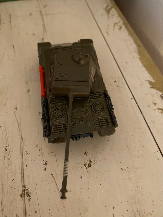 Toys Push & Pull Toys Corgi Toys Centurion Mark III British tank Die ...
