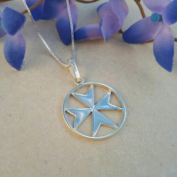 Maltese Cross Pendant - Etsy