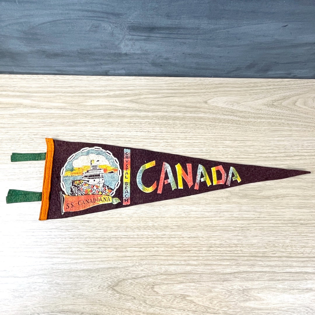 SS Canadiana - Crystal Beach - Canada Felt Pennant - 1950s Vintage - Etsy