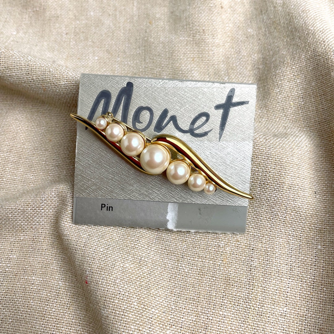 Monet Pearls and Gold Tone Bar Pin - New on Card - Vintage Costume ...