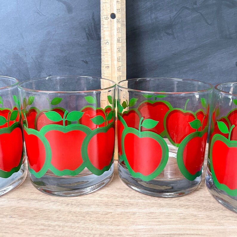 Colony Red and Green Apple Rocks Glasses Set of 4 1970s - Etsy