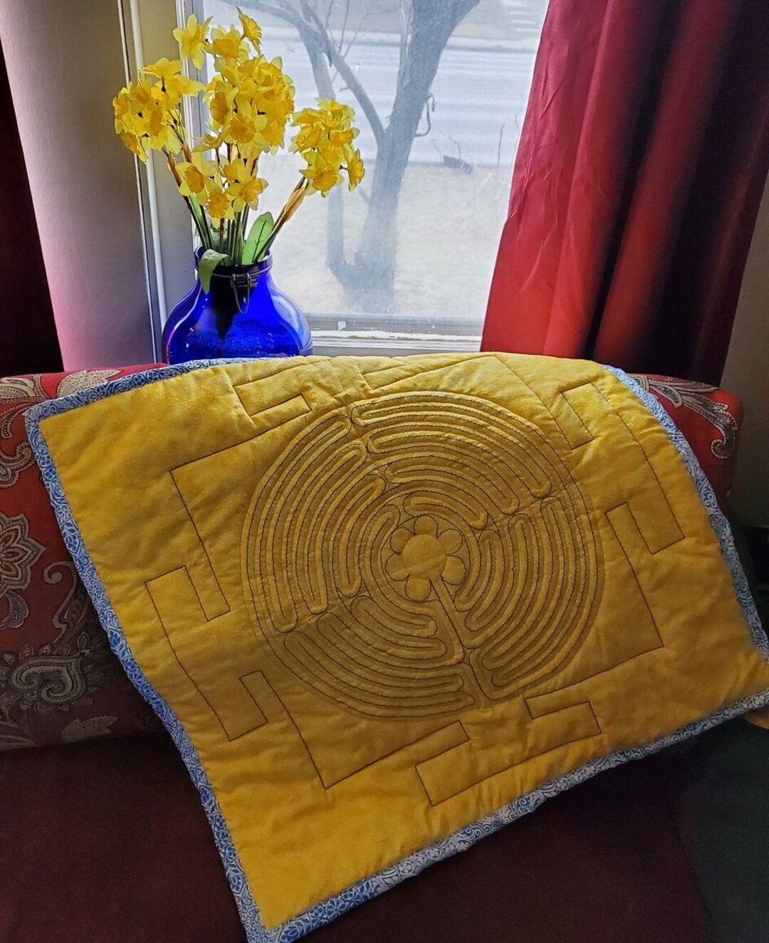 Wendy Kay's Labyrinth Lap Quilt, Sacred Geometry, Chartres Cathedral - Etsy