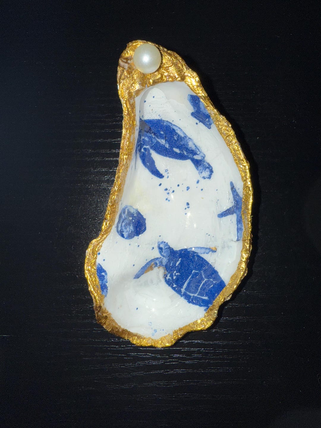Decoupaged Oyster Shell: Turtle & Starfish Design With Gold Leaf - Etsy
