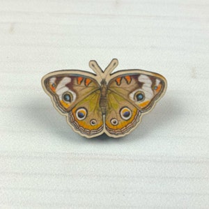Common Buckeye - 1.5" Illustrated Wooden Pin - Etsy
