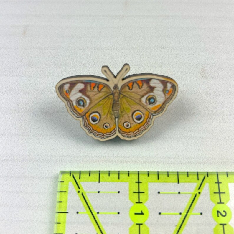 Common Buckeye - 1.5" Illustrated Wooden Pin - Etsy