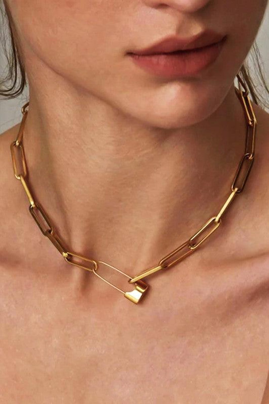 Gold Safety Pin Link Chain Necklace - Etsy