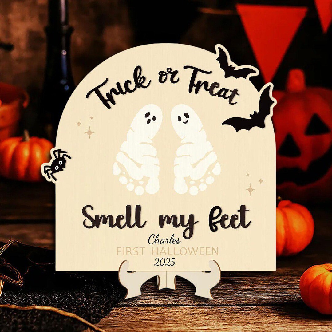 Halloween Craft for Kids Footprint Board, Trick or Treat Smell My Feet ...