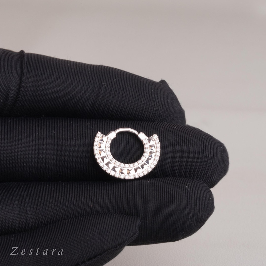 Solid Gold Pyramid Septum Clicker • Lab Diamond Nose Ring for Women - Etsy