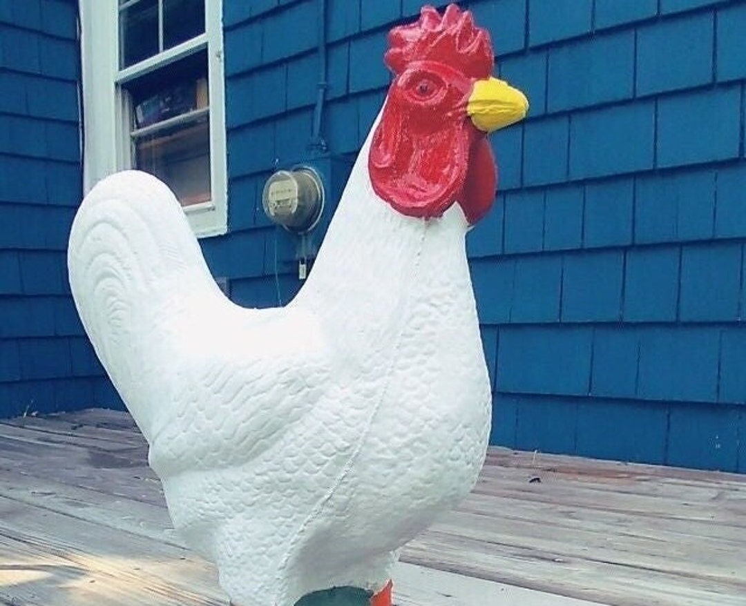 Beautiful Concrete Rooster Statue....20 Inch.... White or Black ...