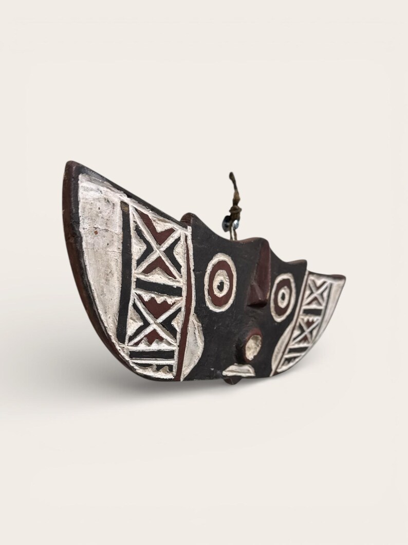 Bwa Butterfly or Hawk Mask, From the Bwa (also Known as Bobo Oule ...