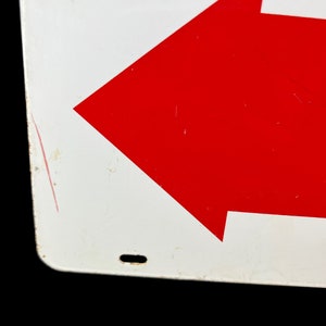 Vintage Red Arrow Metal Double Sided Sign Industrial Rusty Chippy 2/2 ...