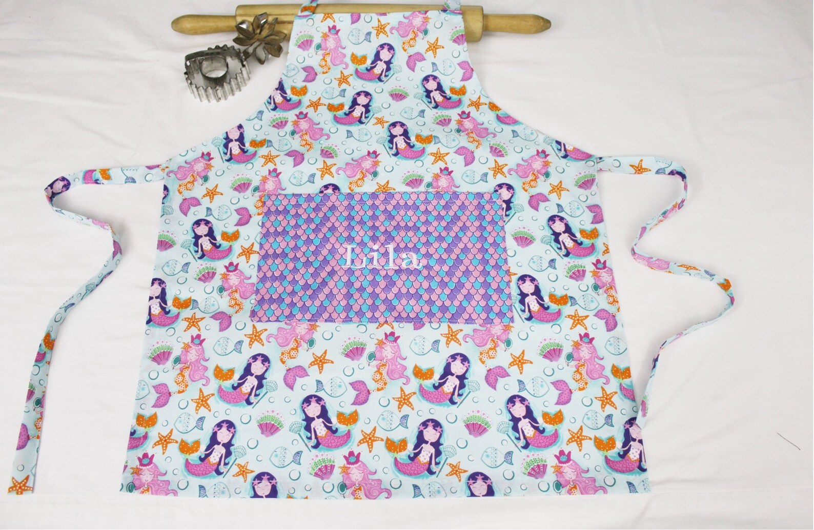 Personalized Child Apron - Mermaids With Mermaid Scales Pocket - Made ...