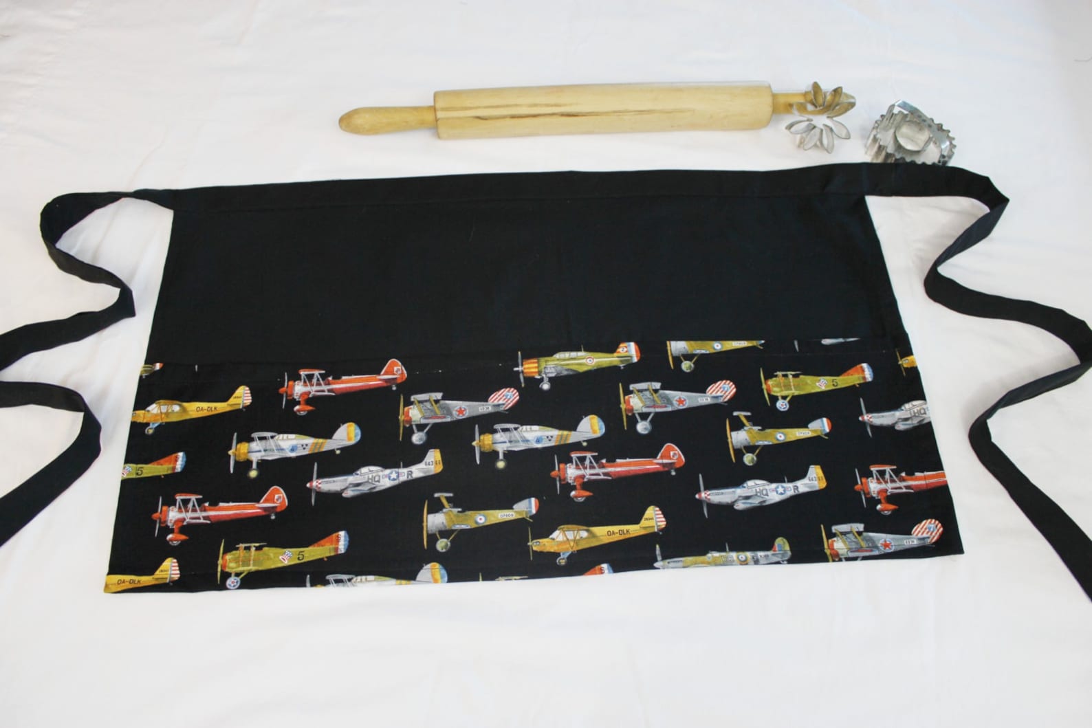 Airplanes Adult Apron - Black Background - Ready to Ship - Etsy